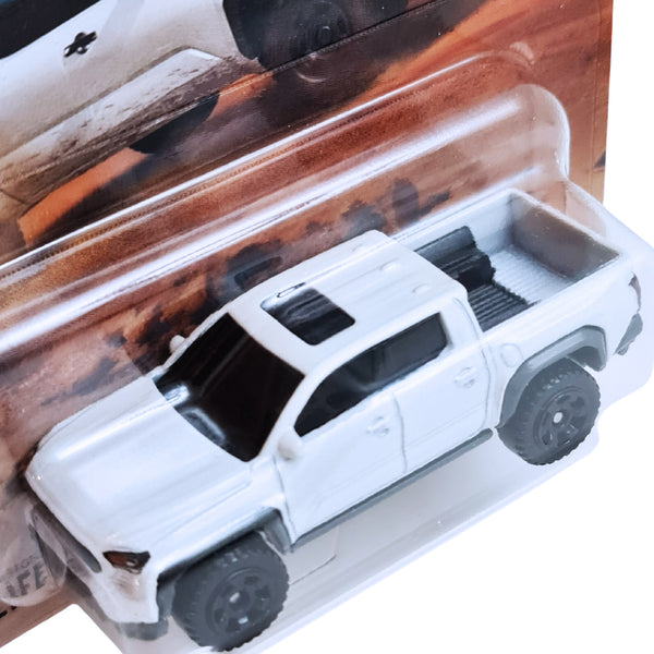 Matchbox 2024 Toyota Tacoma – 1 Station Hub